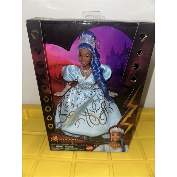 Mattel | Toys | 224 Disney Descendants The Rise Of Red Queen Cinderella ...